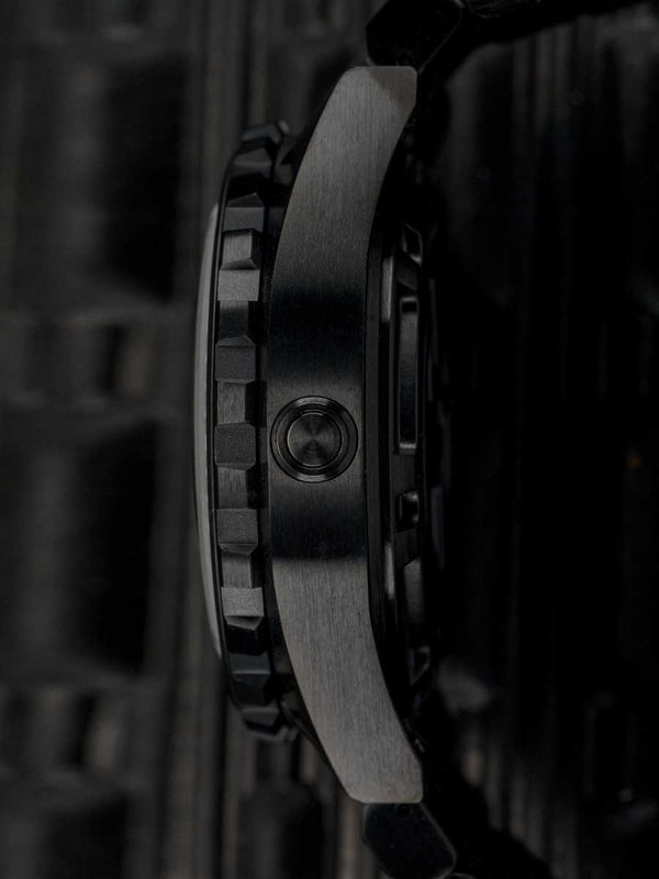 TITAN Obsidian – EREBUS WATCH